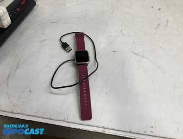 Repocast.com® | Lot of (1) Q7+ Smart Watch With...