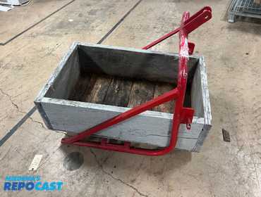 Repocast.com® | 3 POINT HITCH CARRY ALL BOX