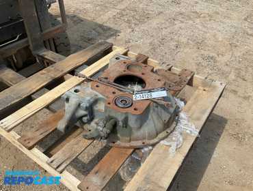 Repocast.com® | Eaton Fuller bell housing off a Mack...