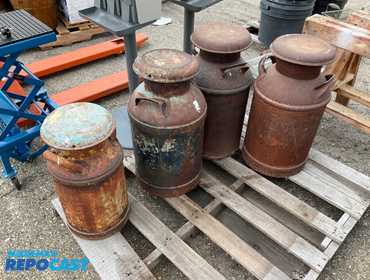 Repocast.com® | Lot of (4) Antique Metal Milk Containers