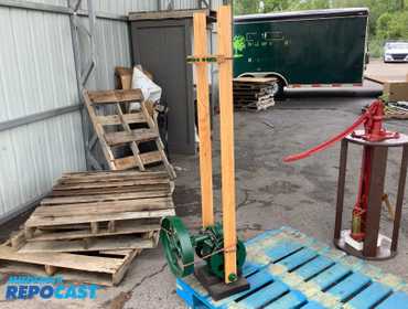 Repocast.com® | A green butler windmill pump jack