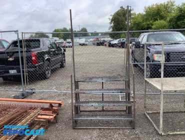 Repocast.com® | Industrial, portable, steps unit with...