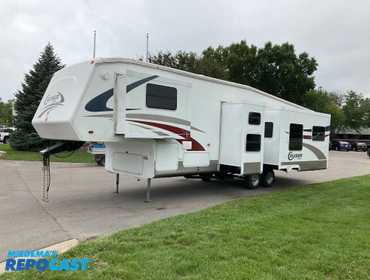 Repocast.com® | 2007 Crossroads RV Cruiser 32BL Camper...