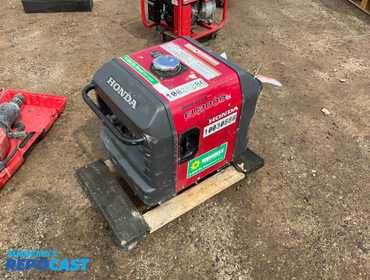 Repocast.com® | Honda inverter EU3000is Generator, 120...