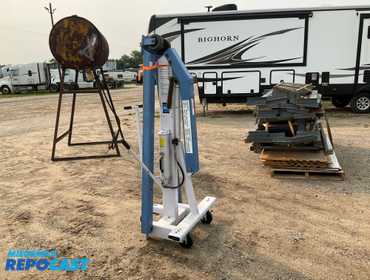 Repocast.com® | OTC Crane / Engine Hoist, 2,200 lb...