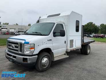 Repocast.com® | 2017 Ford E-450 Cutaway