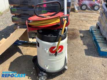 Repocast.com® | Lot of (1) Samson Oil Catch. Has parts...