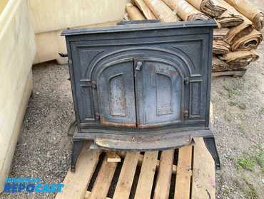 Repocast.com® | Lot of (1) Olympic Crest Cast Iron...