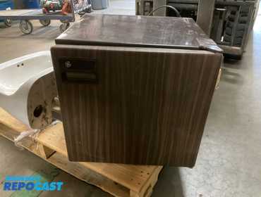 Repocast.com® | GE mini refrigerator model: SC2SKD,...