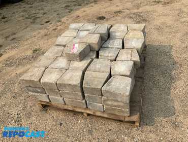 Repocast.com® | (90) Landscape Blocks, approx. 9” wide...