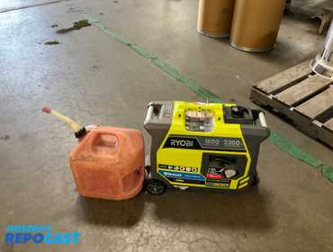 Repocast.com® | Ryobi gas generator. 1800 running...