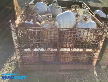 Repocast.com® | Lot of around 22 propane tanks in old...