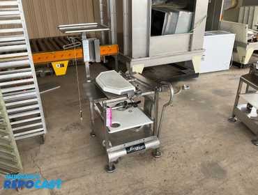 Repocast.com® | M&E Face to Face Deli Buddy...