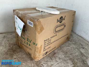 Repocast.com® | Lot of (60) SunLink Dome LED Lights,...