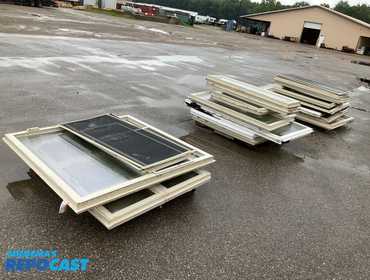 Repocast.com® | Lot of (3) skids of reclaimed vinyl...