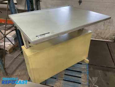 Repocast.com® | Lot of (1) Hamilton Industries...