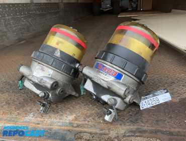 Repocast.com® | (2) Used Davco Fuel Pro 483 Fuel Water...