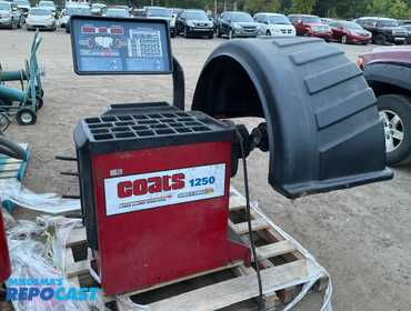 Repocast.com® | Lot of (1) Coats 1250 8560643105 Tire...