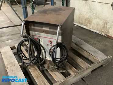 Repocast.com® | (1) Craftsman Sears welder, model 113...