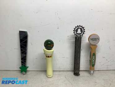 Repocast.com® | Lot of (4) decorative beer tap handles...