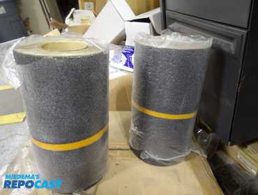 Repocast.com® | Lot of (2) Anti-slip, tread, rolls,...