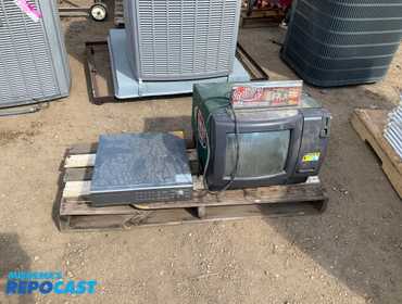 Repocast.com® | Lot of (1) Mega Touch Max Coin...