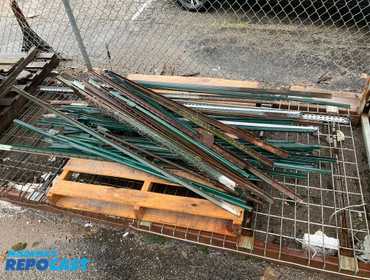 Repocast.com® | (40) Assorted fence posts