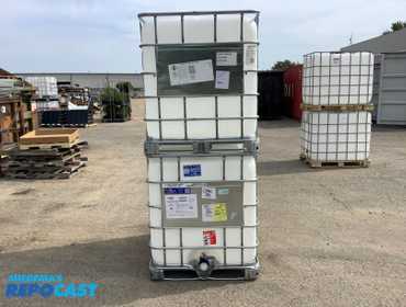 Repocast.com® | Lot of (2) 275 gallon IBC totes