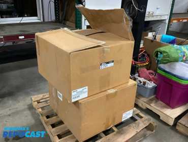 Repocast.com® | Lot of (2) Diversey Command Center 4...