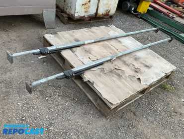 Repocast.com® | (2) Matching semi truck van trailer...