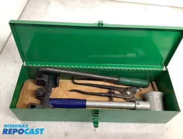 Repocast.com® | Greenlee 796 Cable Bender