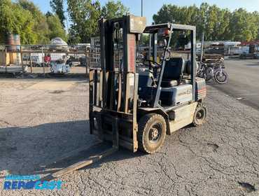 Repocast.com® | Komatsu FG 25T 11 Forklift