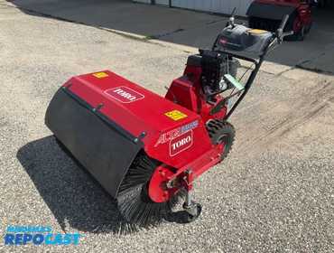 Repocast.com® | Toro 23740- Power Broom Koehler...