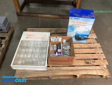 Repocast.com® | Lot of (3): (1) Box full of...