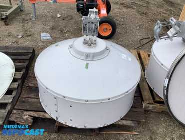 Repocast.com® | (1) Commscope microwave antenna...