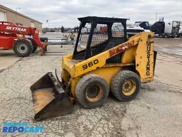 Repocast.com® | Mustang 960 Skid Steer Loader