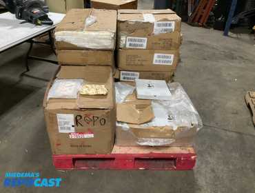 Repocast.com® | Lot including: (1) box of OC Trade...