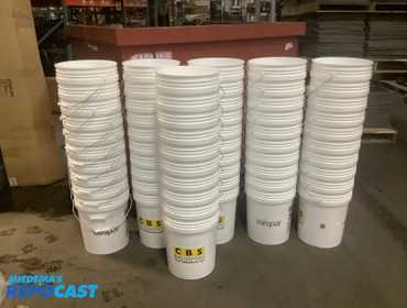 Repocast.com® | Lot of (60) brand new Valspar Bahamas...