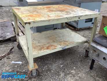 Repocast.com® | Lot of (1) 500 lb. Steel 2-Tier Work...