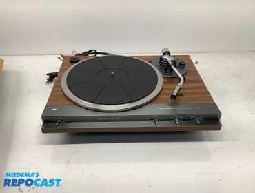 Repocast.com® | Realistic Lab 500 turntable