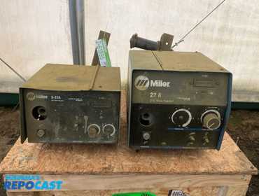 Repocast.com® | 2 Miller S22A Mig Wire Feeder Heads 24V