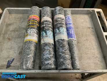 Repocast.com® | Lot of (4) packages of chicken wire,