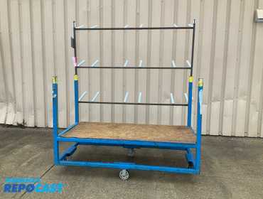 Repocast.com® | Metal frame rack on casters with light...