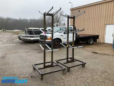 Repocast.com® | Lot of (2) metal light duty cantilever...