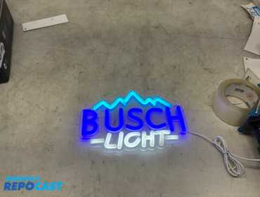 Repocast.com® | Lot of (1) Busch Light Beer Light