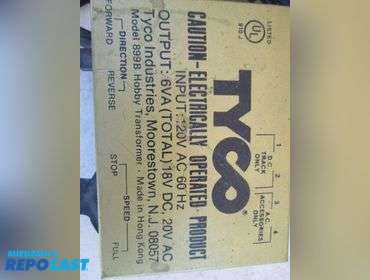 Repocast.com® | Train set power units, Tyco, Troller...