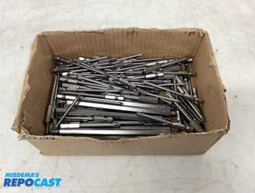 Repocast.com® | Lot of approximately (100) Assorted...