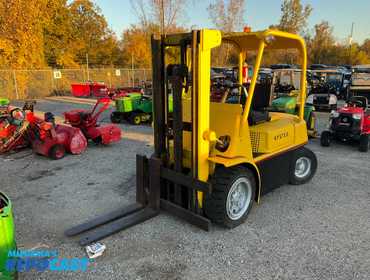 Repocast.com® | Hyster H60F Forklift