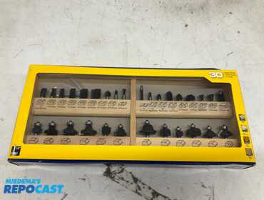 Repocast.com® | Irwin #1901049 30pc router bit set