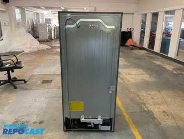 Repocast.com® | Insignia NS-RBM18SS0-Refrigerator/Freezer